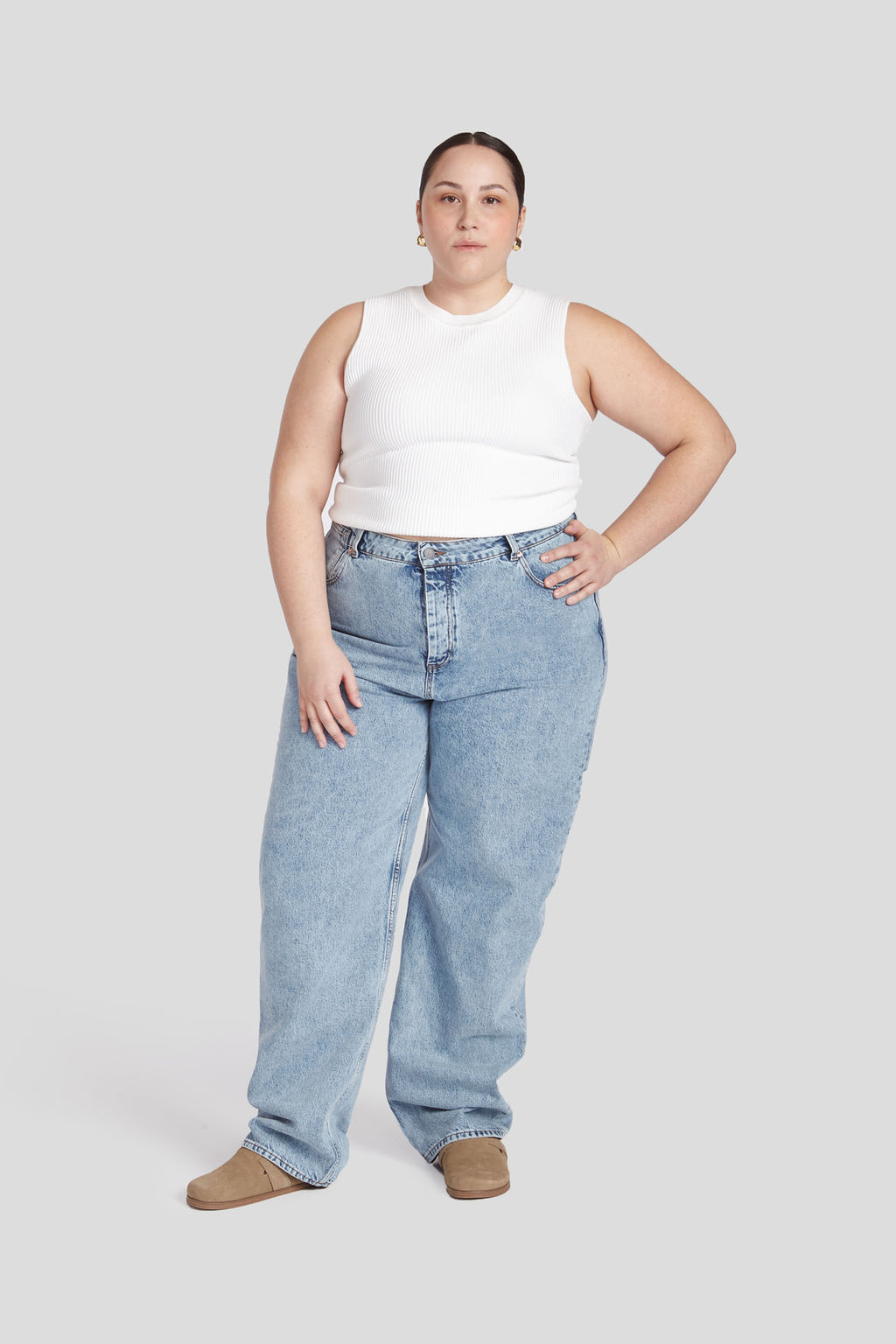 Andy – Decade Studio